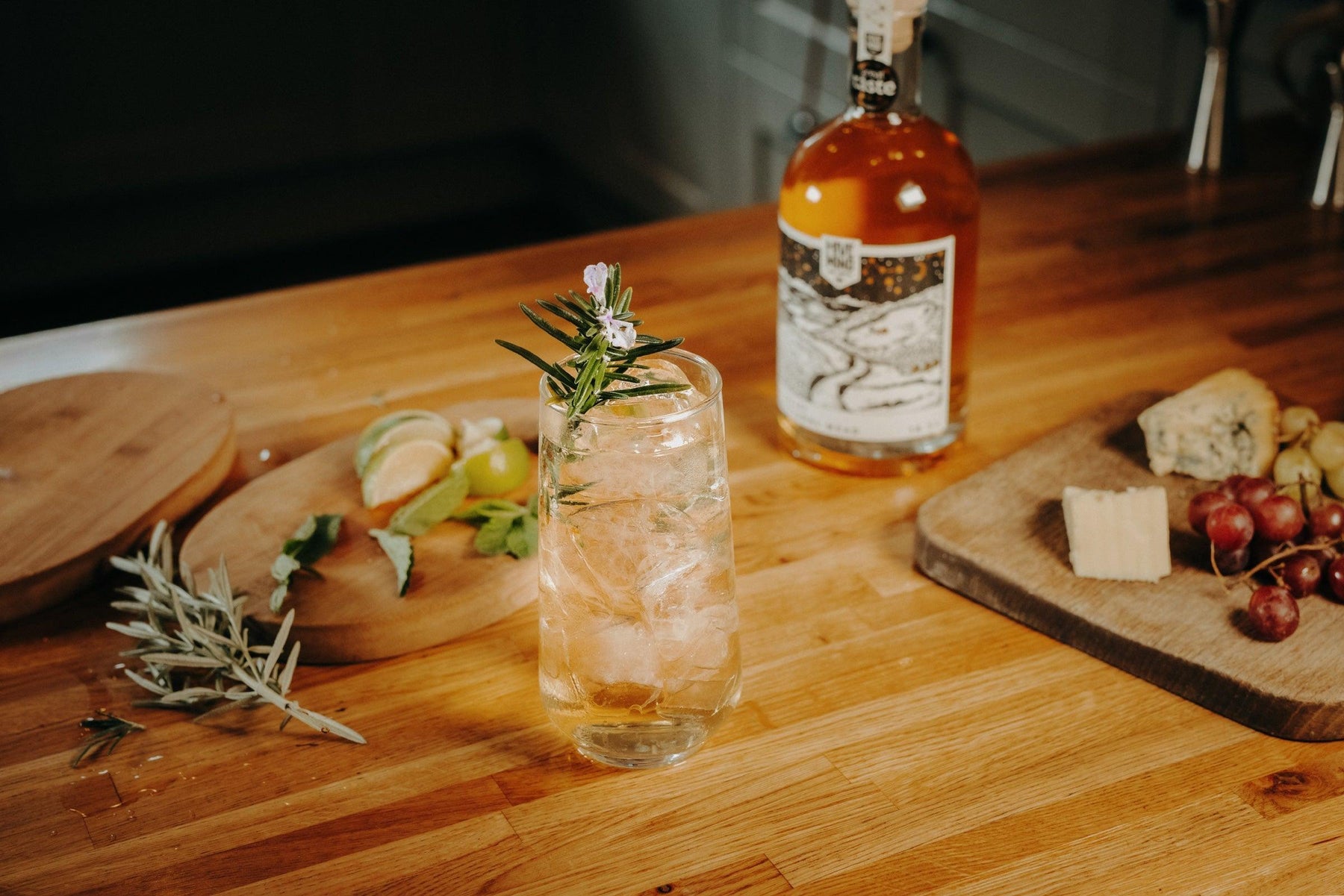 Traditional Mead Spritz – Hive Mind Mead