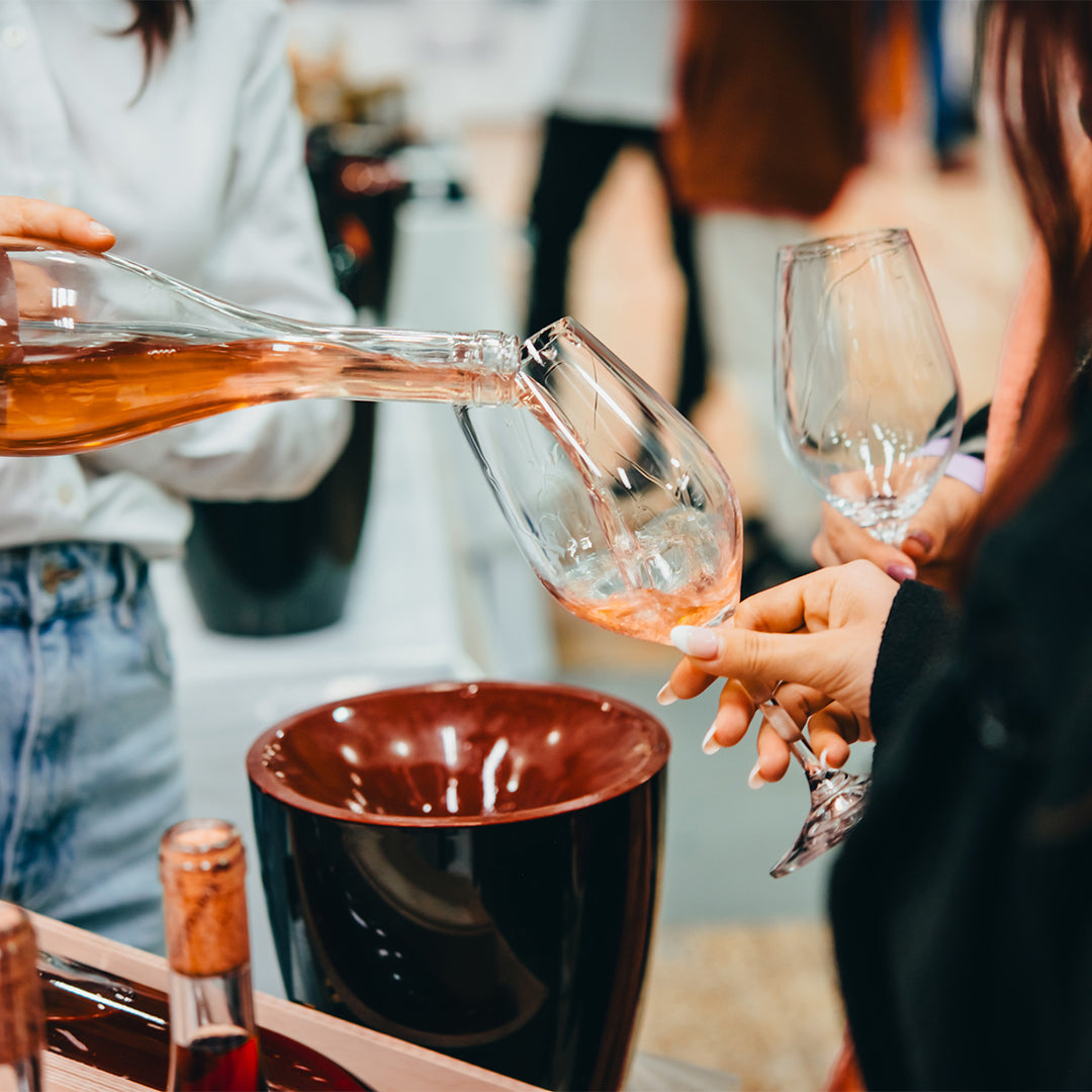 Mead 101 | Everything You Need to Know About Mead – Hive Mind Mead